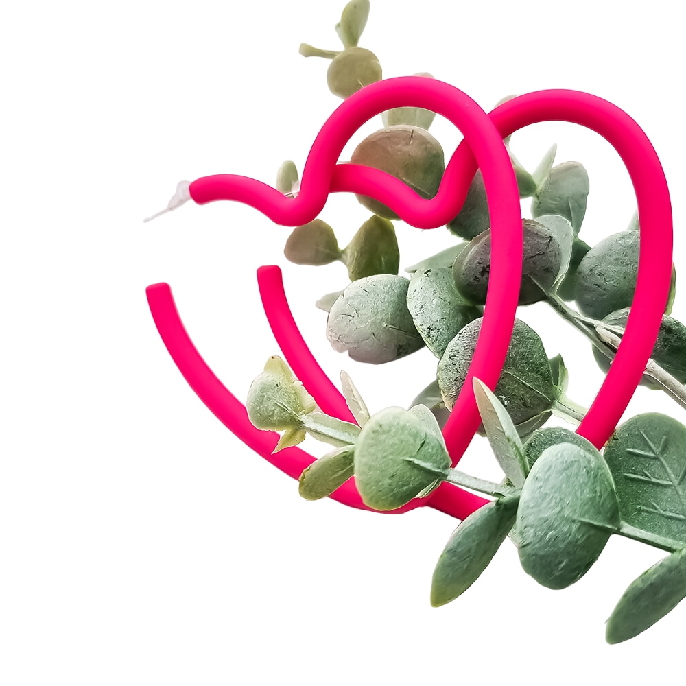 Cercei Hoop ”Let me love you”, din polirasina, fucsia, in forma de ...