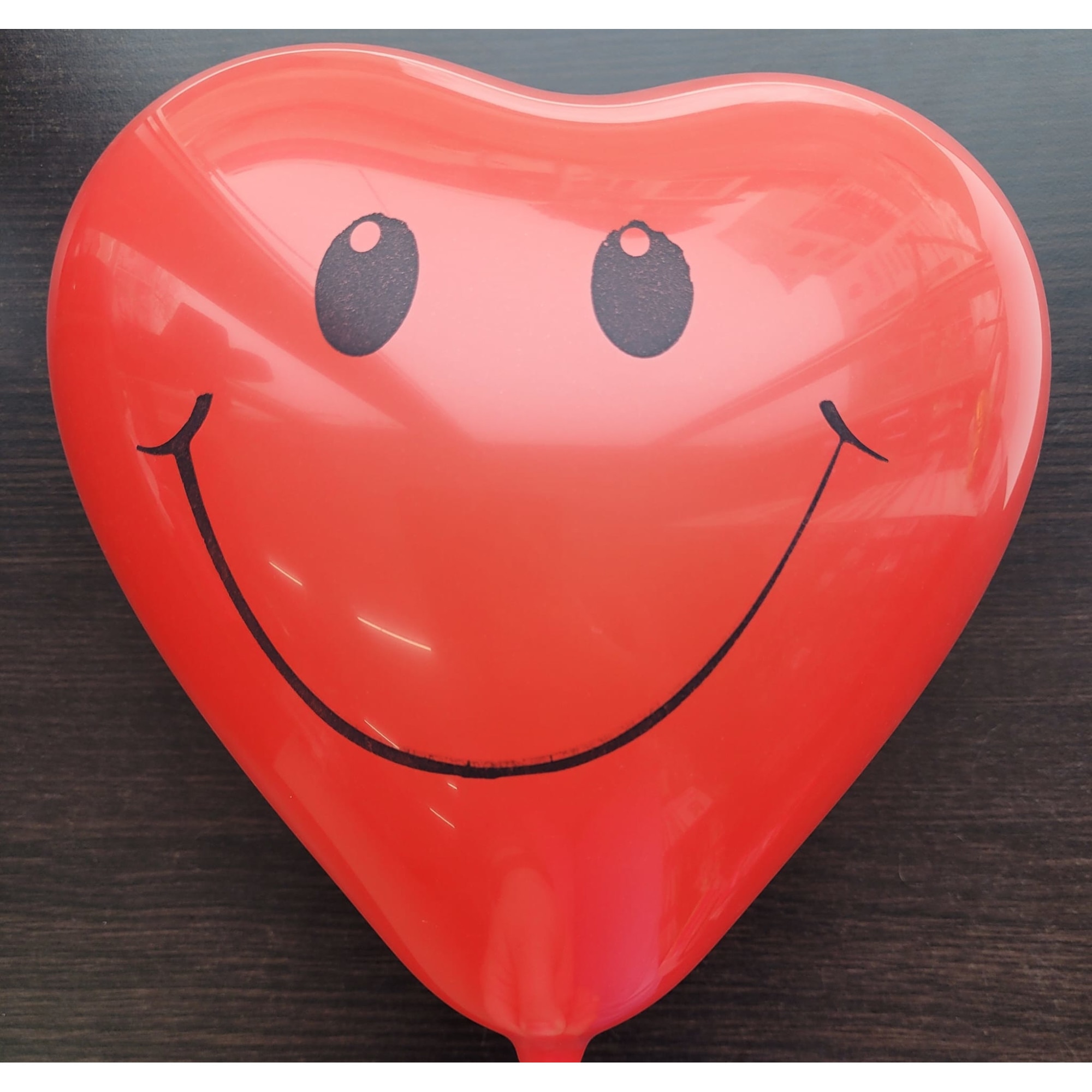 Set 10 baloane inima rosie smile face / fata zambitoare 28 cm - eMAG.ro