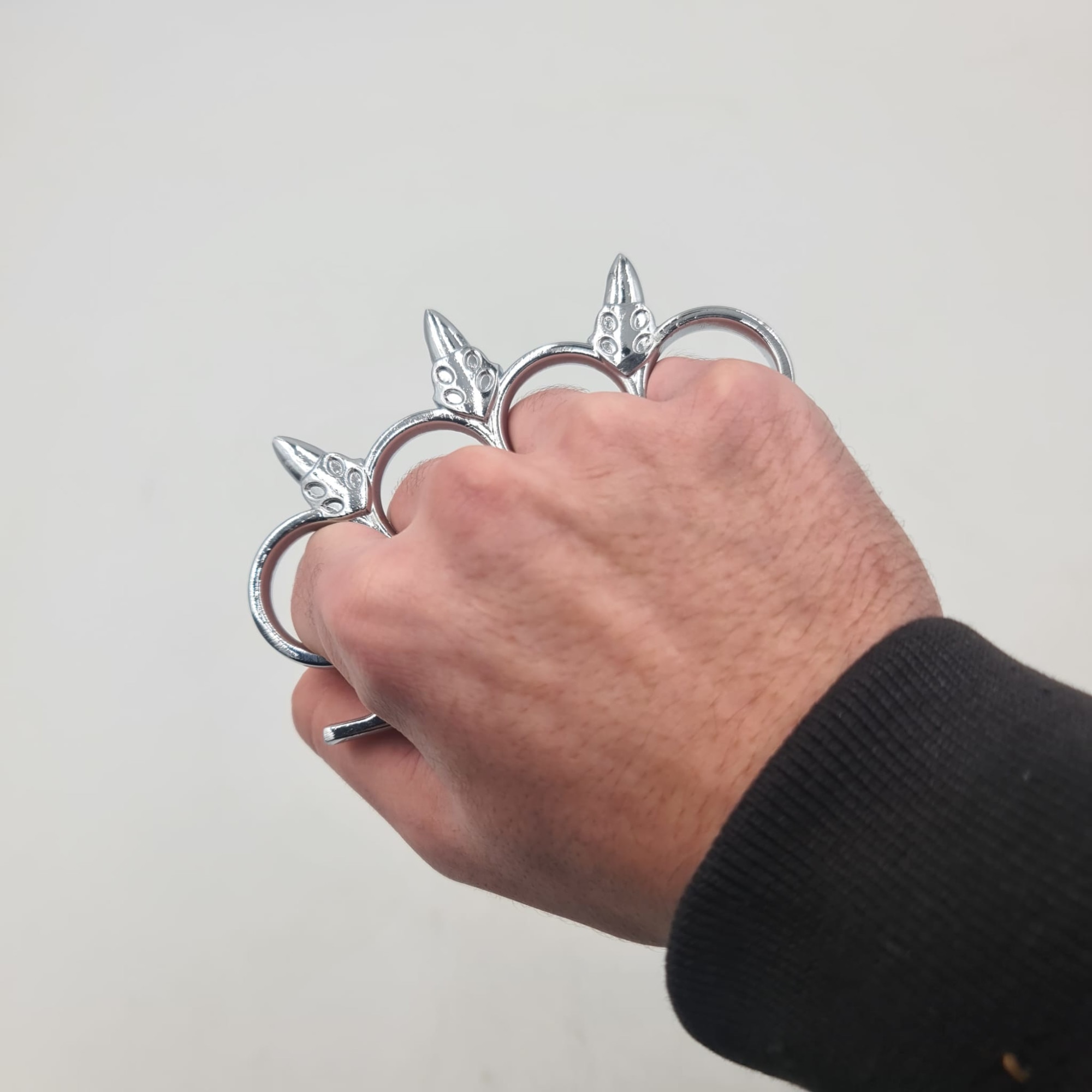 Pumnal Tip Box, Autoaparare, Model Gloante, Argintiu, Dalimag - eMAG.ro