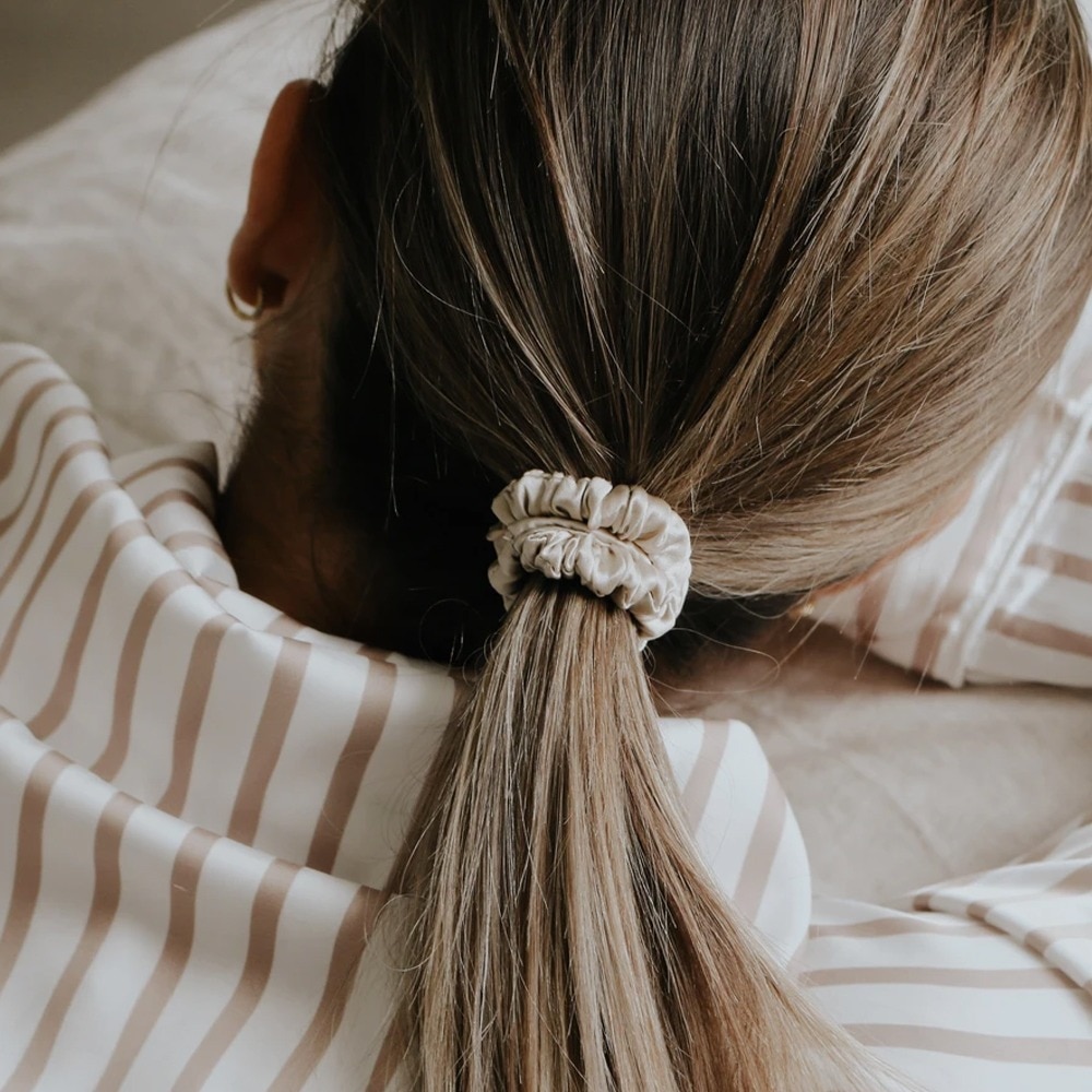 Set 3 elastice par, matase naturala, 22 momme, bej/bej inchis - eMAG.ro