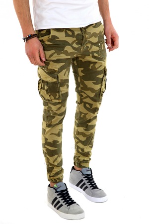 Pantaloni casual, camuflaj, salvari, de barbati, 32 - eMAG.ro