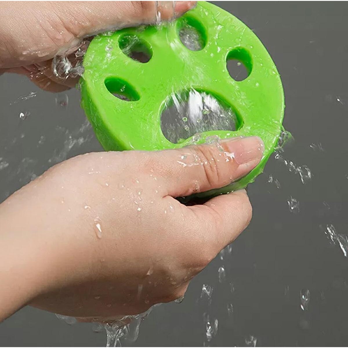 Captator scame si par animale, Zola®, forma labuta, silicon, diametru 7 ...