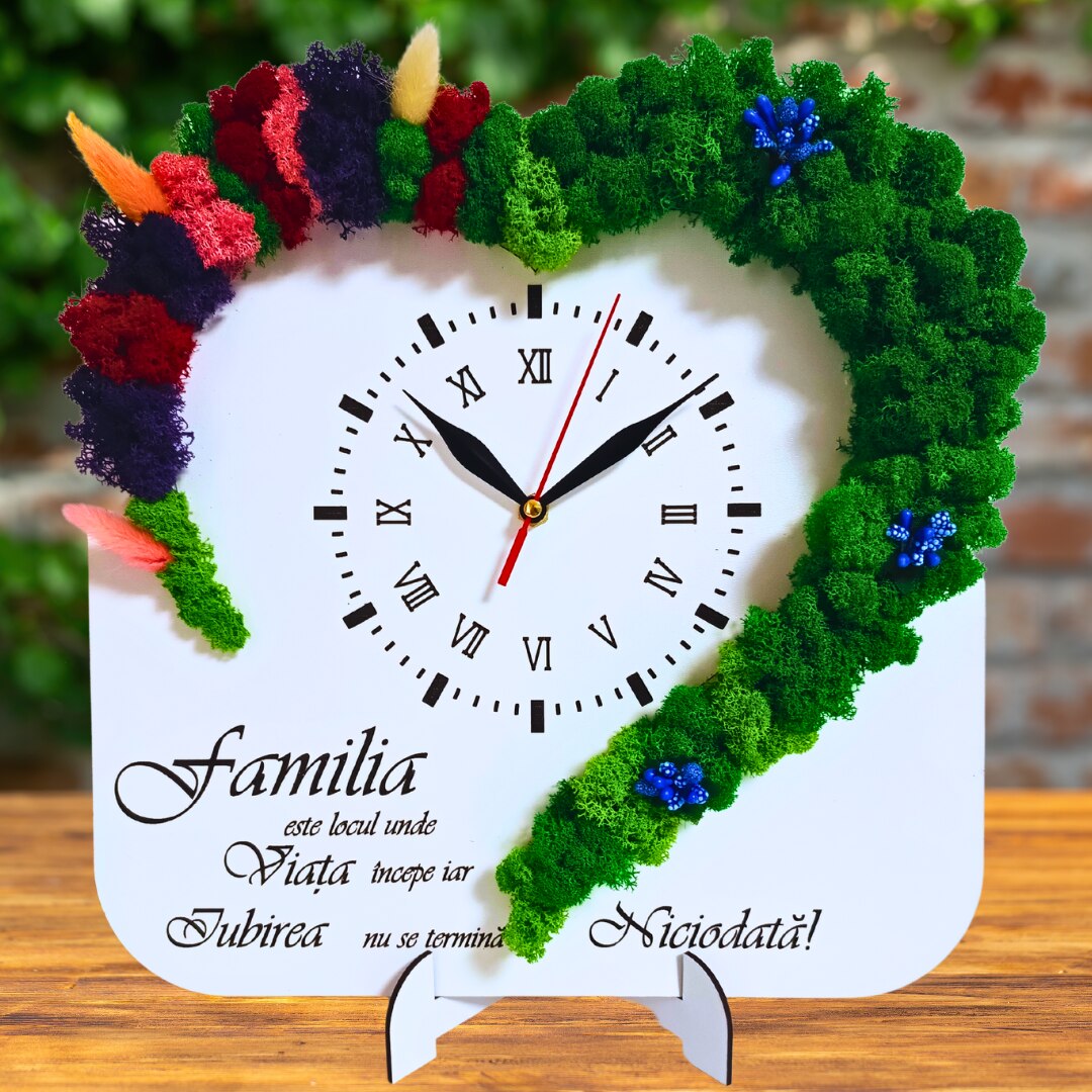 Ceas Inima cu licheni stabilizati naturali si flori decorative ...