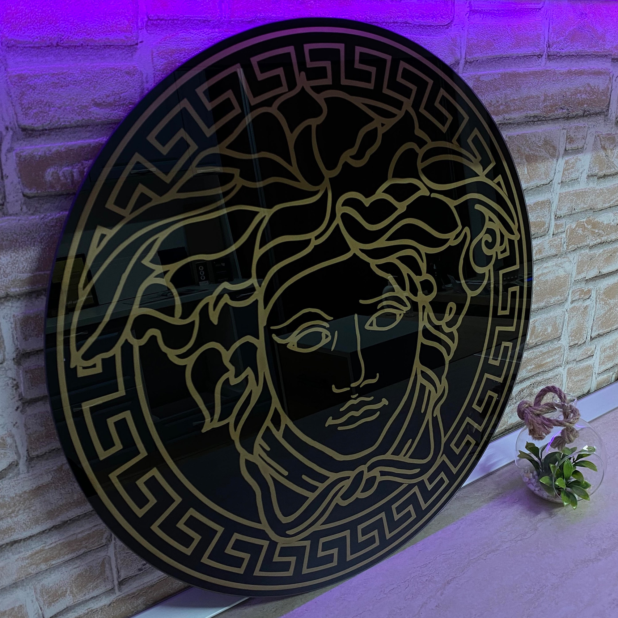 Geam Negru Lacobel Italia Decorativ, model sablat si vopsit, diagonala ...