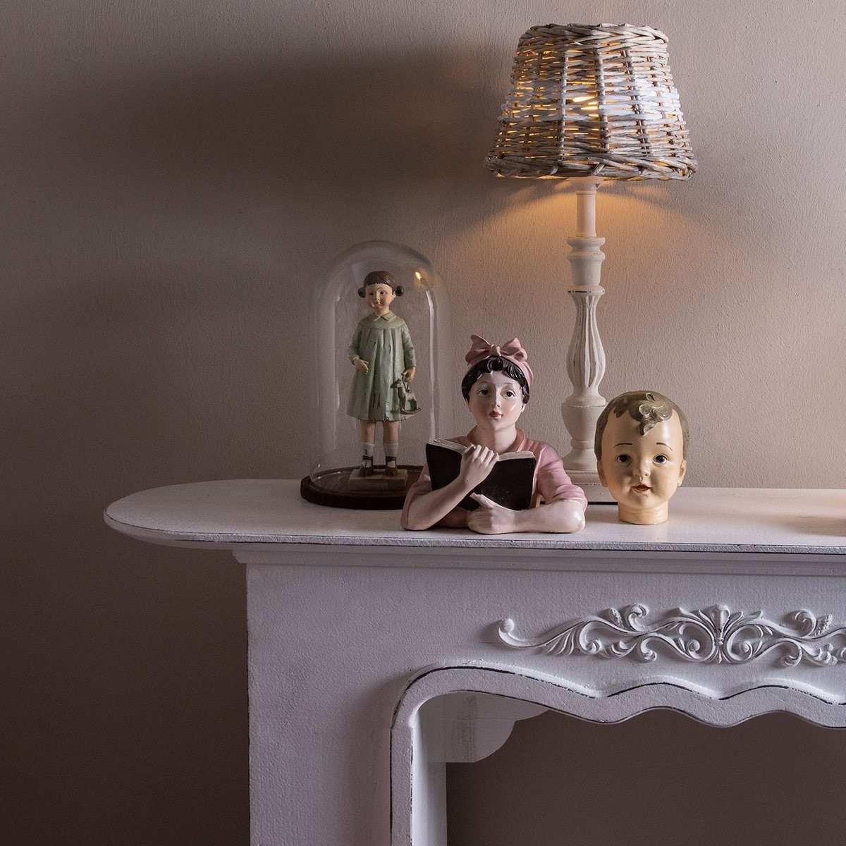 Masca pentru semineu din lemn alb 125 cm x 28 cm x 101 h - eMAG.ro