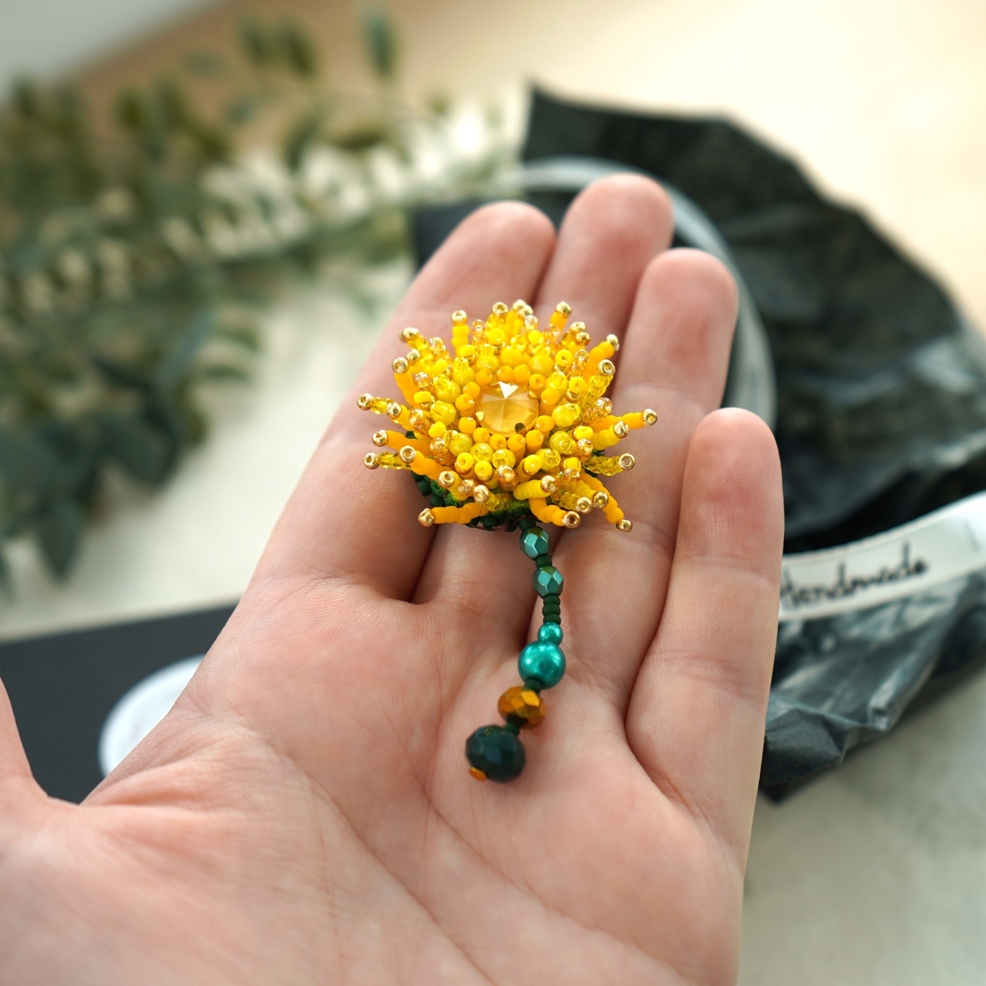 Brosa Handmade, Floare Papadie, Galben, 6,5x2,5 Cm - eMAG.ro