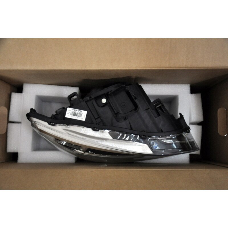 Far auto, Volvo, Compatibil cu S60/V60/V60CC, Partea dreapta, Crom ...