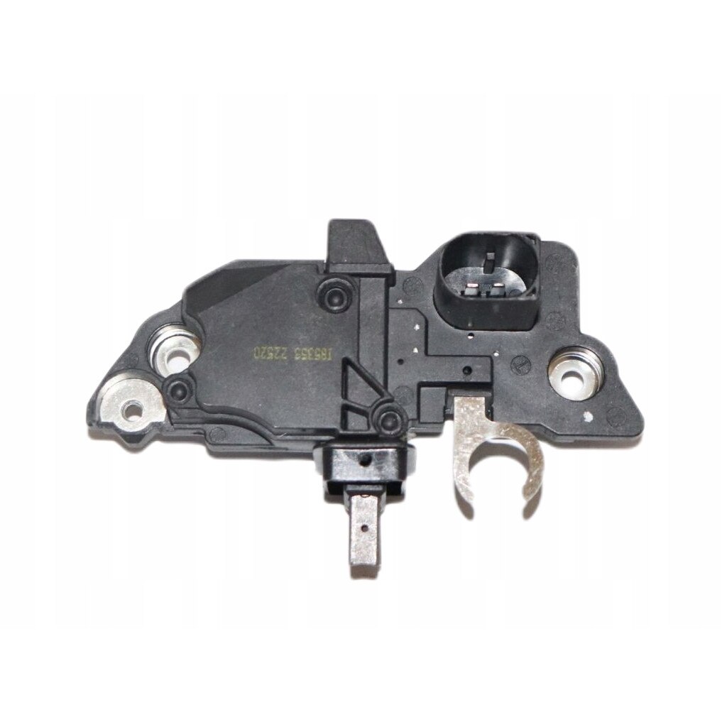 Regulator de tensiune ARE0073 Renault - eMAG.ro