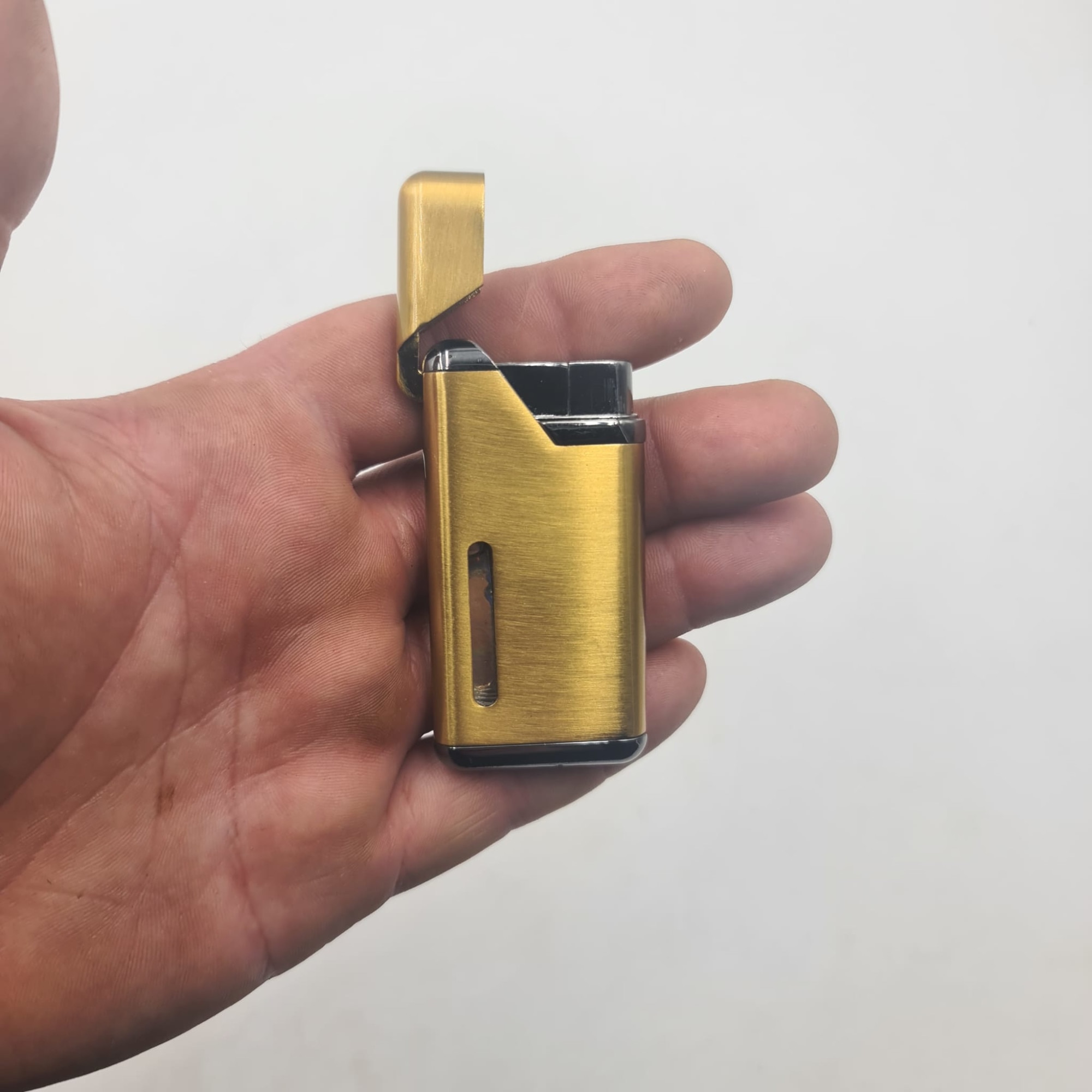 Bricheta cu Gaz, Antivant, Reincarcabila, Flacara Ajustabila ...