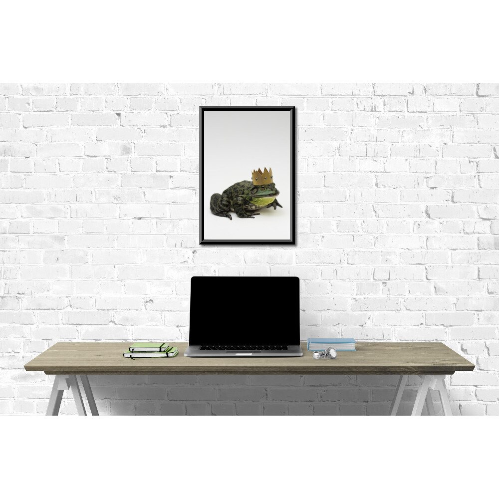 Poster perete, Zakito Posters, 30x45cm Broasca cu o coroana de aur pe ...