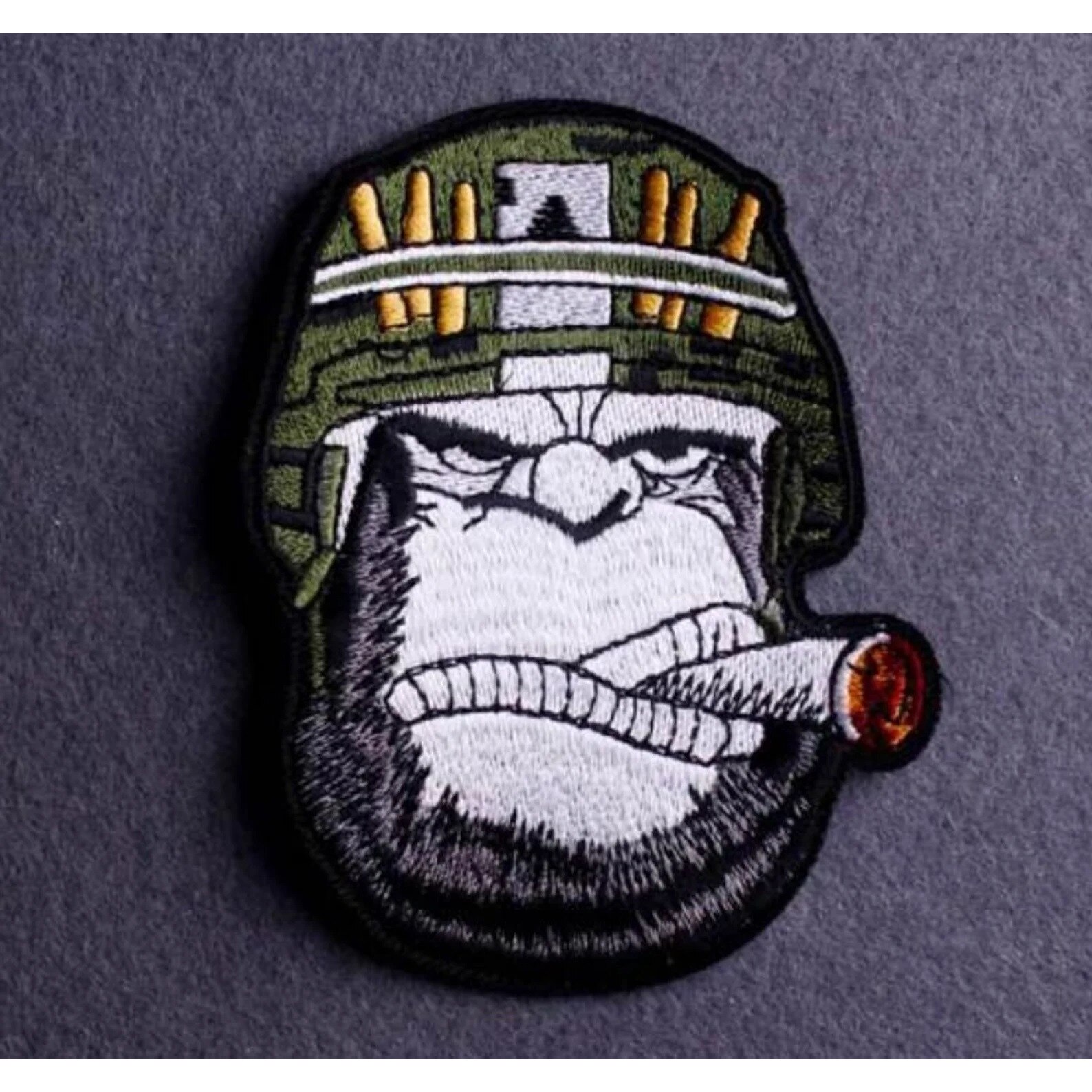 Petic textil brodat Bored Ape no. 2 10.1x7.8 cm - eMAG.ro