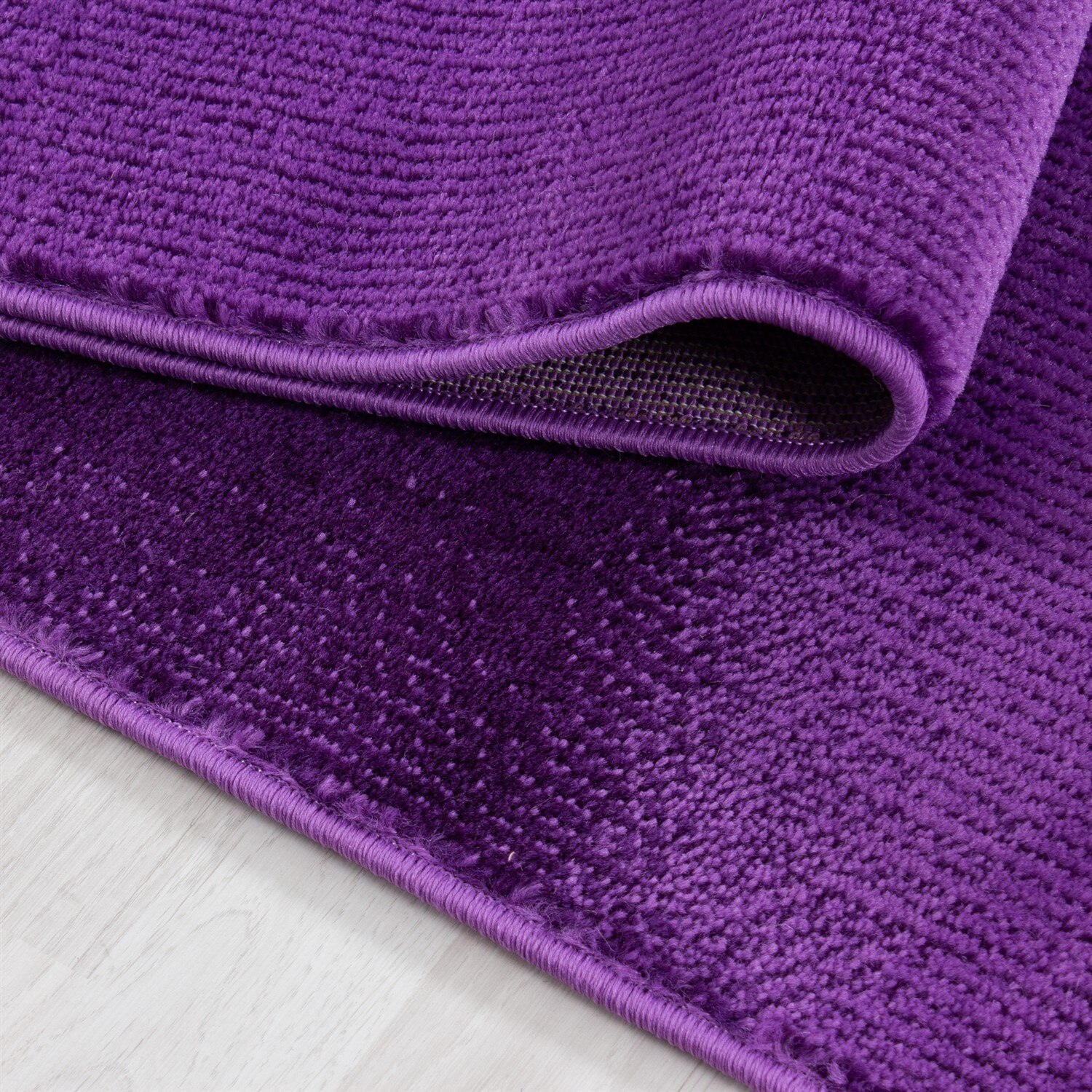 Covor Ayyildiz Teppiche Parma Lila V2 80 X 150 Cm EMAG ro covor-ayyildiz-teppiche-parma-lila-v2-80-x-150-cm-emag-ro