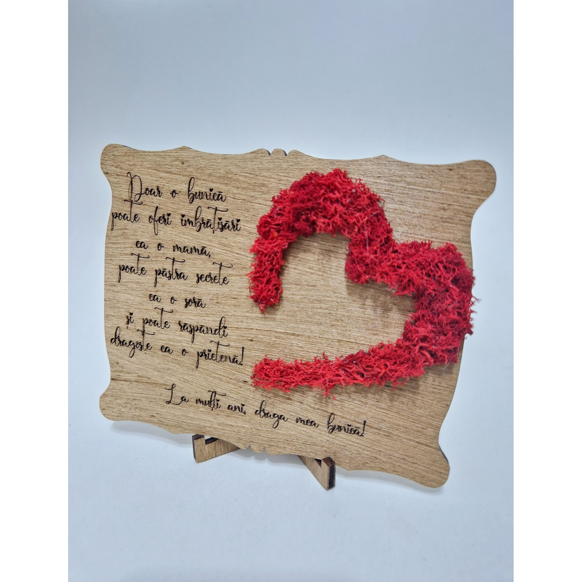Felicitare "La Multi Ani Bunica" decor inima cu licheni stabilizati ...