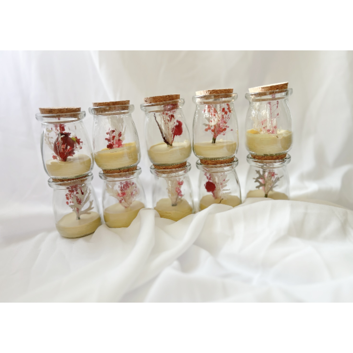 Set de aranjamente din flori uscate, 10 sticlute, Preponderent Roz ...