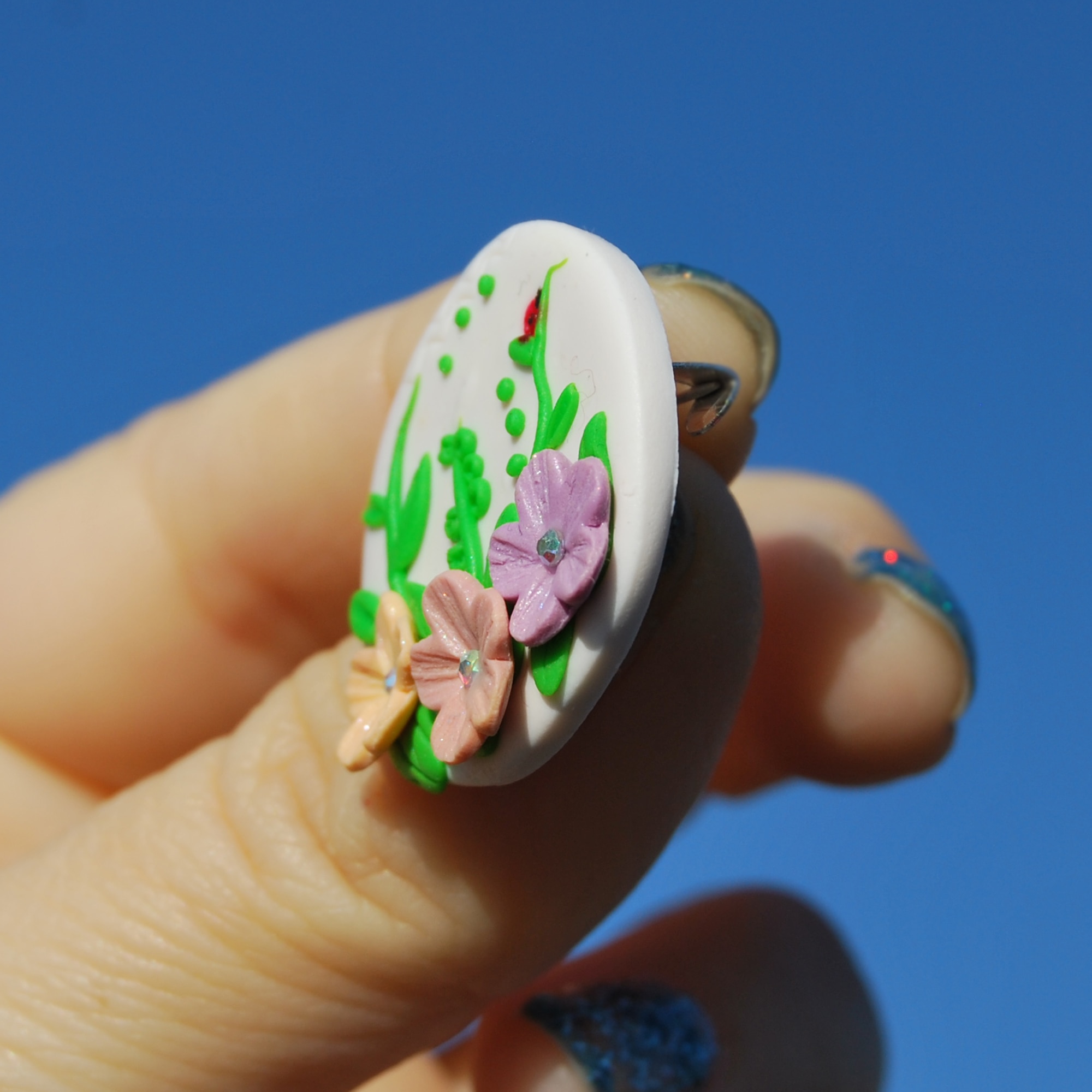 Martisor brosa floricele, CatE, multicolor, lut polimeric, handmade ...