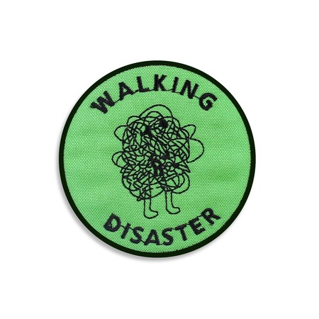 Petic textil brodat Walking disaster 7.5 cm - eMAG.ro