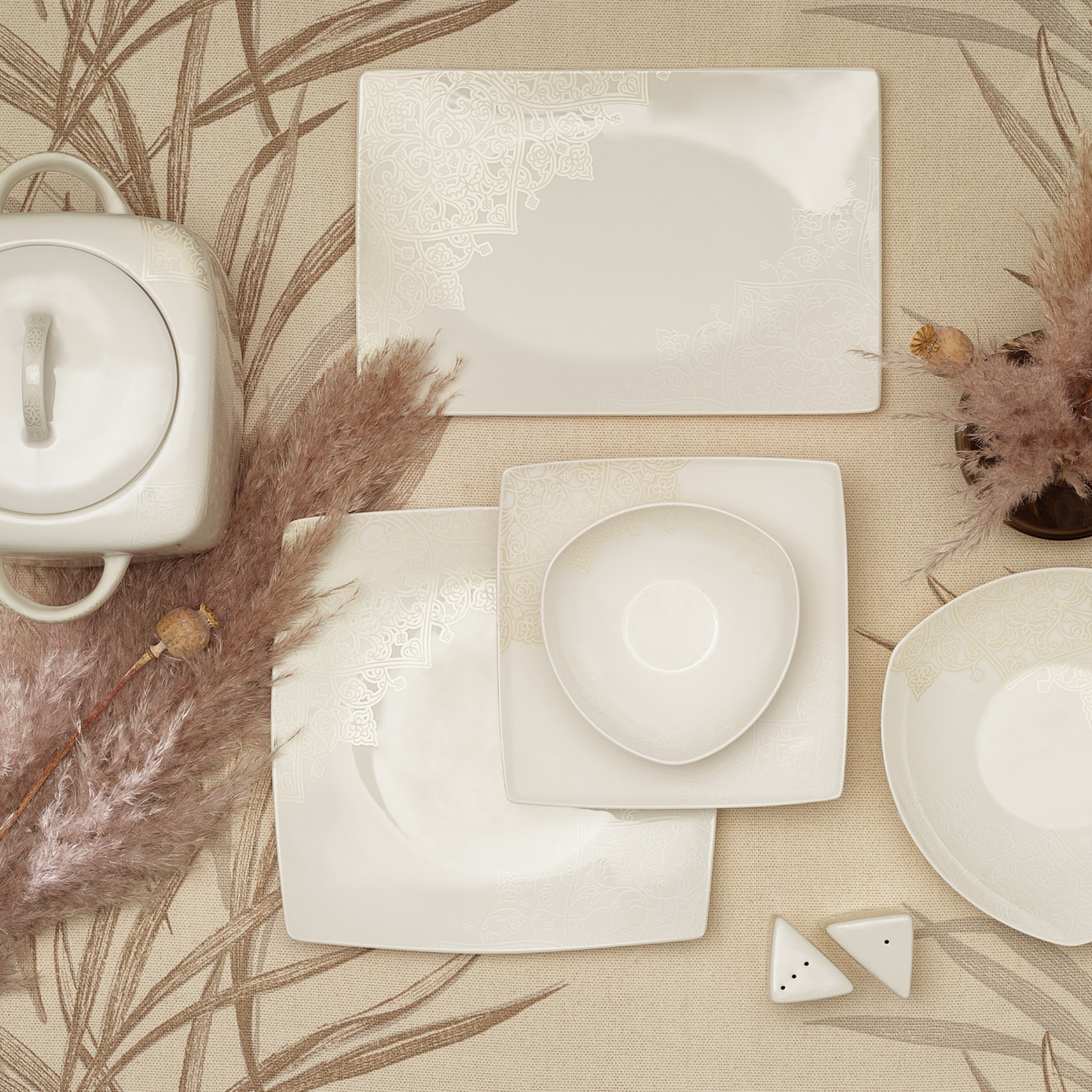 Set de vesela pentru 12 persoane Seha Cream, Karaca, Portelan Alb, 60 ...