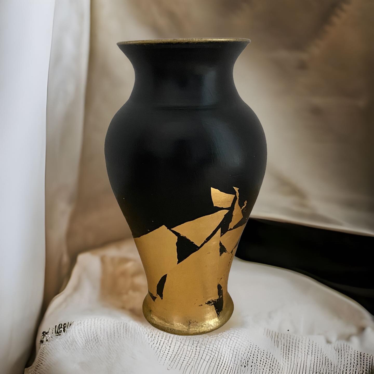 Vaza ceramica pentru flori, contemporana, decorata manual, 30cm - eMAG.ro