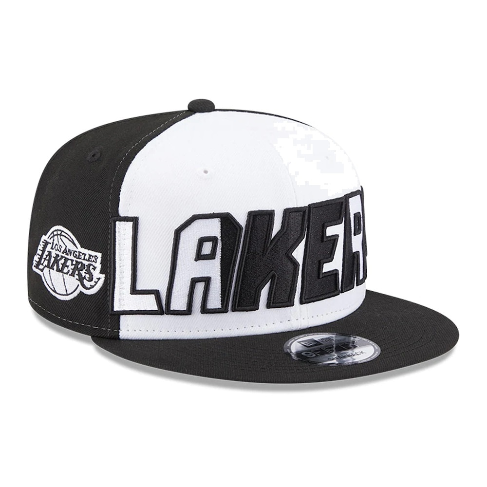 Sapca New Era ajustabila cu cozoroc plat si logo LA Lakers, Negru, 55 ...