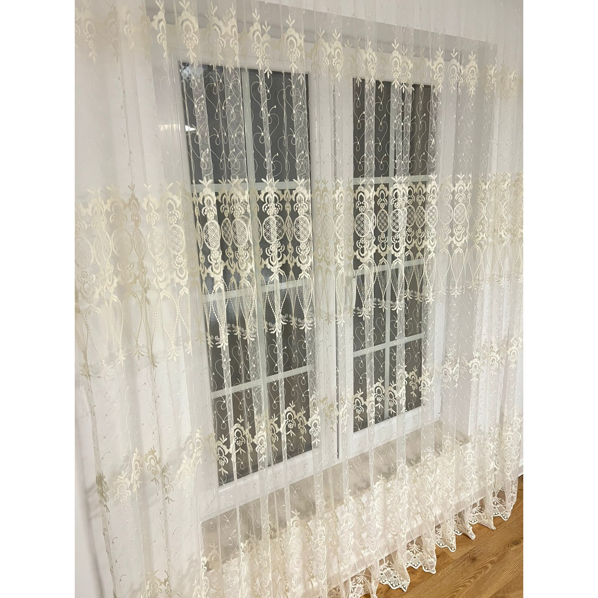 Perdea crem cusuta, model Valencia, 200 x 245 h, cusuta cu rejansa M.1 ...