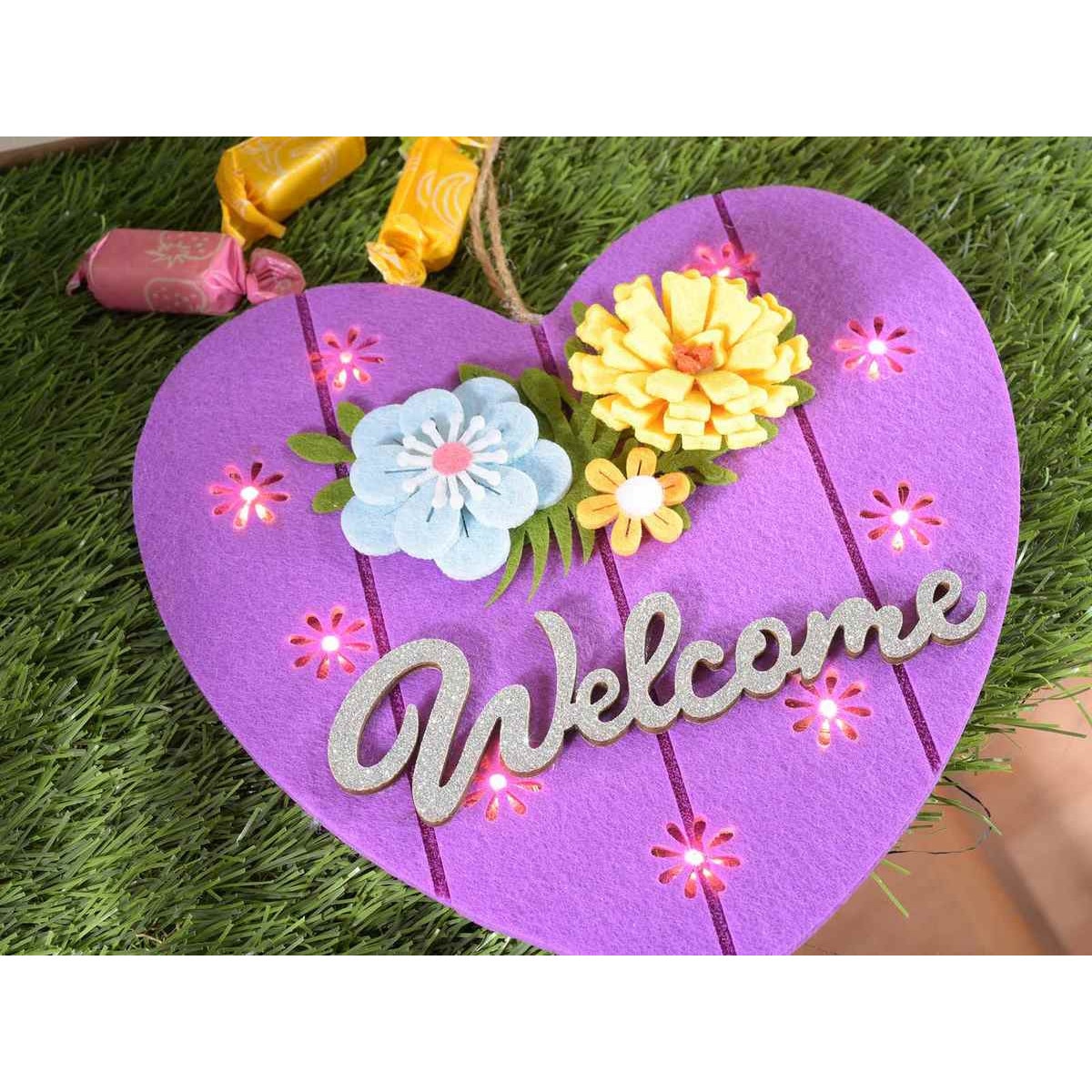 Set 2 decoratiuni cu leduri 20x20 cm - eMAG.ro