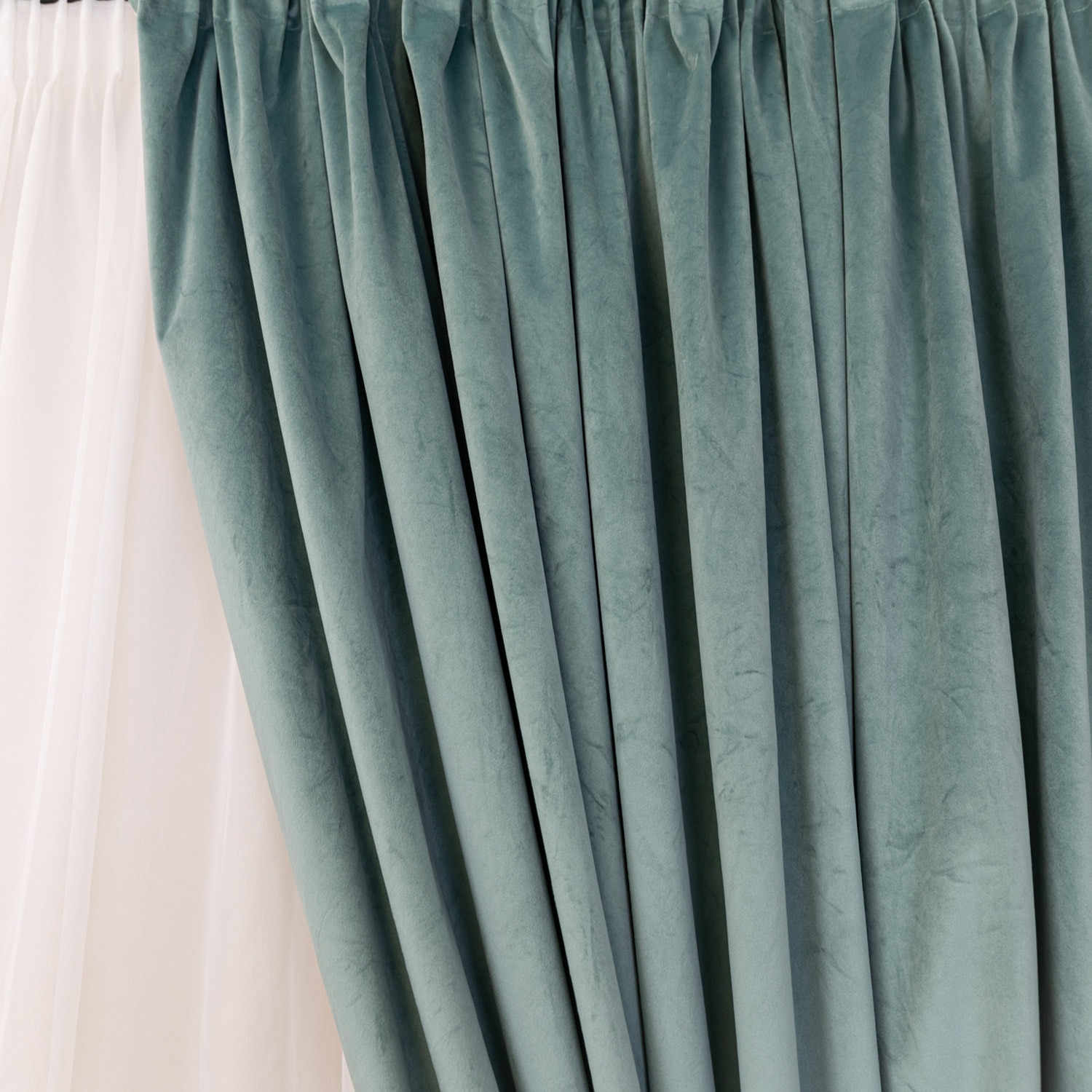 Set 2 draperii scurte cu doua benzi de prindere Hiko COMFY catifea ...