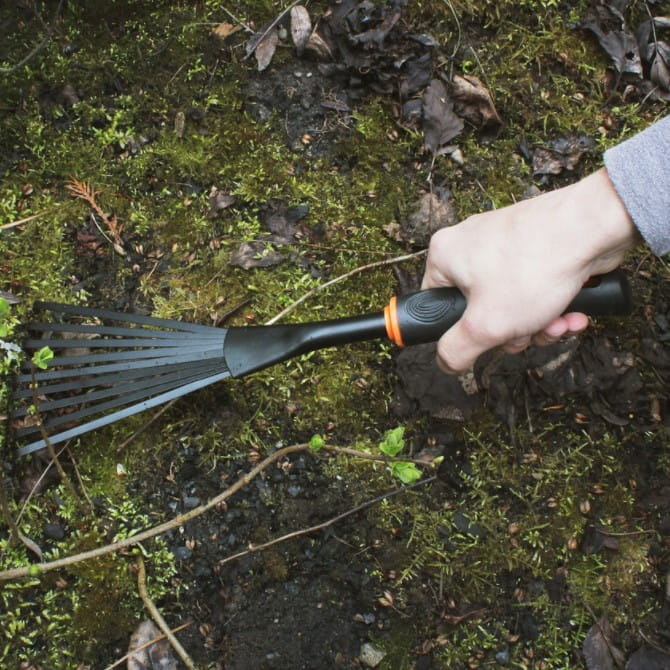 Grebla gradina, Bradas, Otel/Plastic, Negru - eMAG.ro