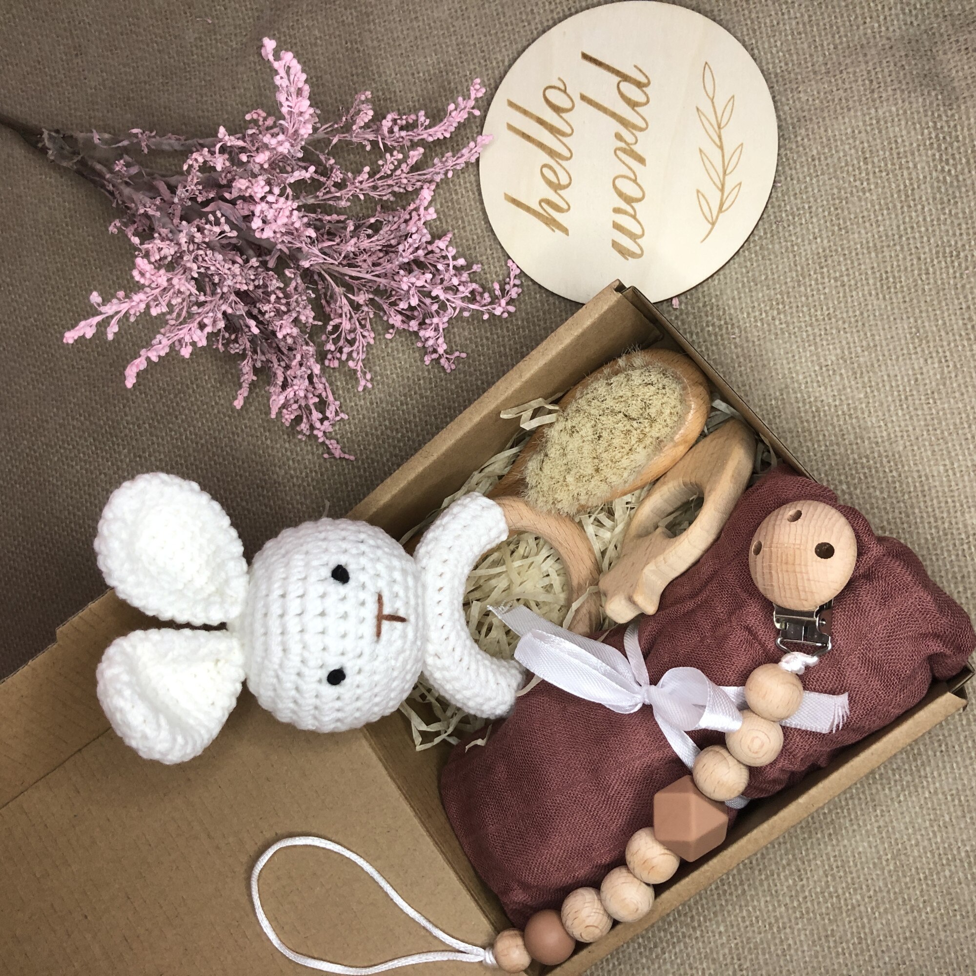 Set Bebelusi sau Nou Nascuti, Hello World, 6 piese, Lantisor suzeta ...