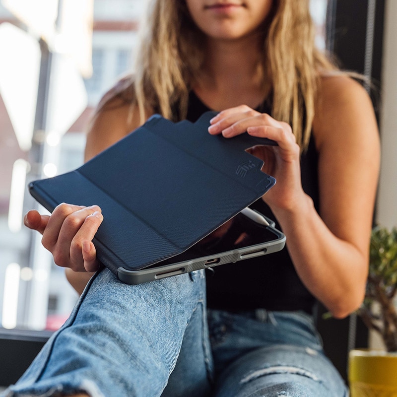 Apple iPad 10.9 2022 (10 gen) STM Dux Plus tablet tok, Fekete - eMAG.hu