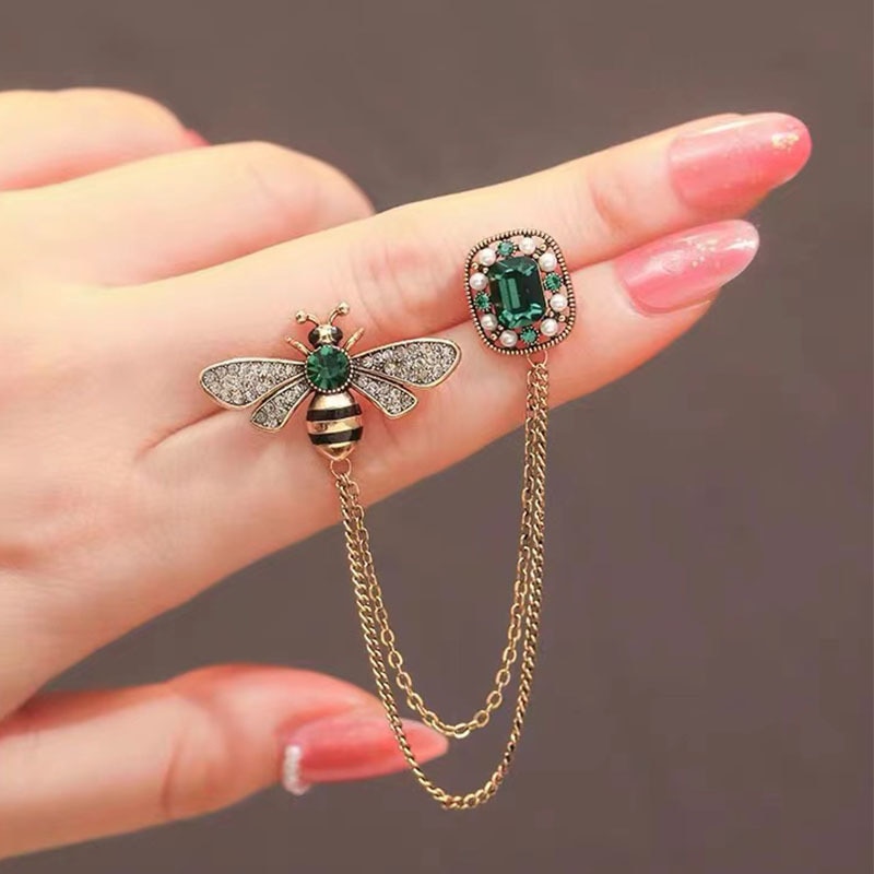 Brosa vintage lant de albine, 2.2x2.6cm - eMAG.ro