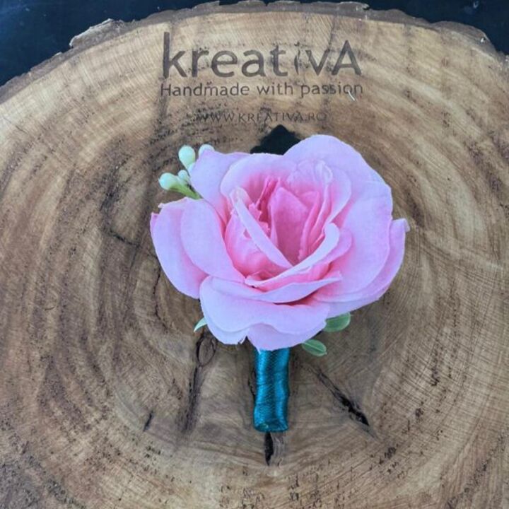 Cocarda trandafir din matase, roz, 9 cm - eMAG.ro