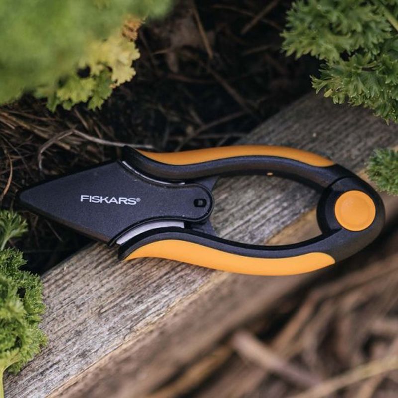Foarfeca pentru ierburi Solid™ SP220 FISKARS, 1063326 - eMAG.ro