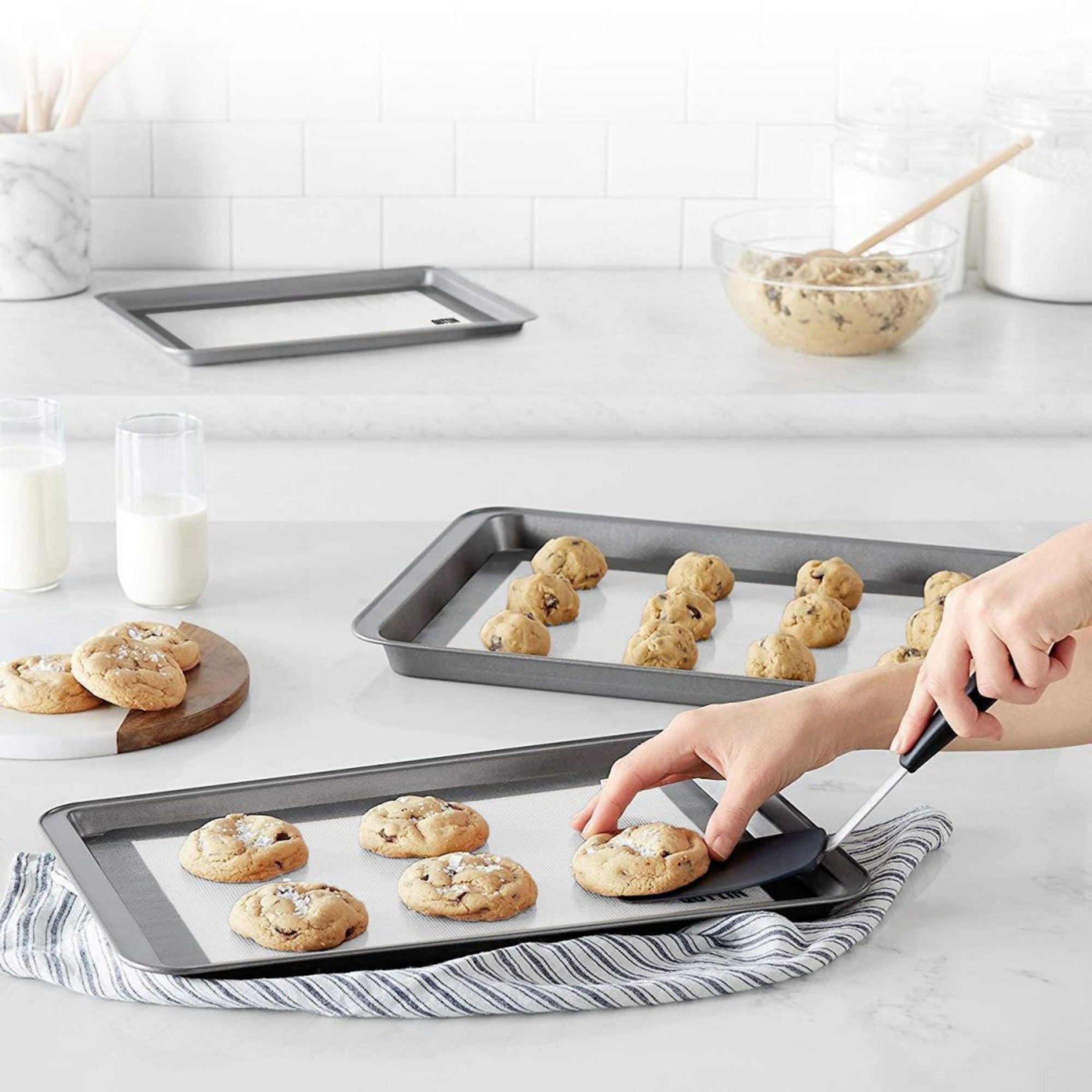 Силиконова тава за печене Quttin, 30x40 см - eMAG.bg