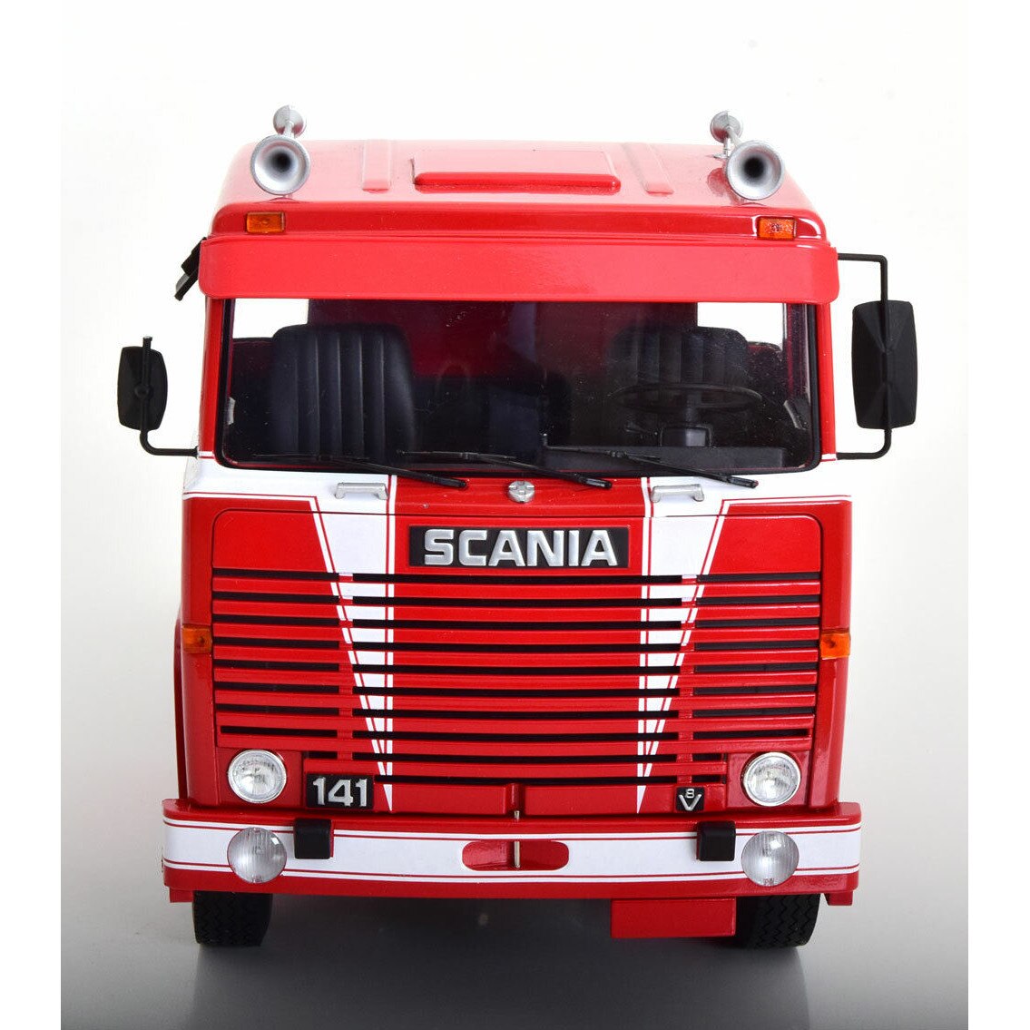 Macheta Camion Scania LBT 141 1976 - 1/18 Road Kings - eMAG.ro
