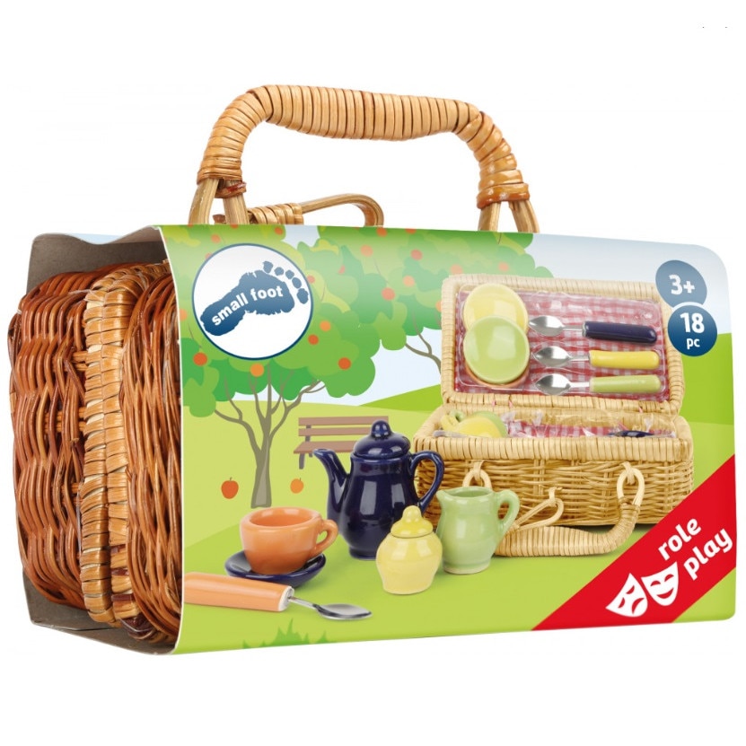 Cosulet picnic excursie culinara cu papusi - Set 18 piese - eMAG.ro