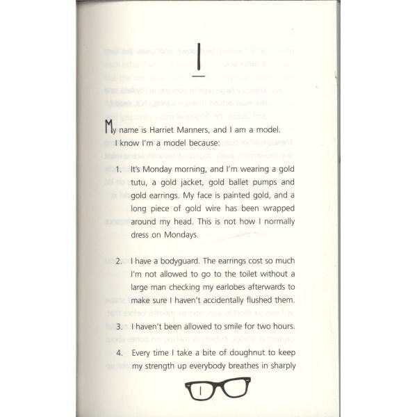 Model Misfit - eMAG.ro