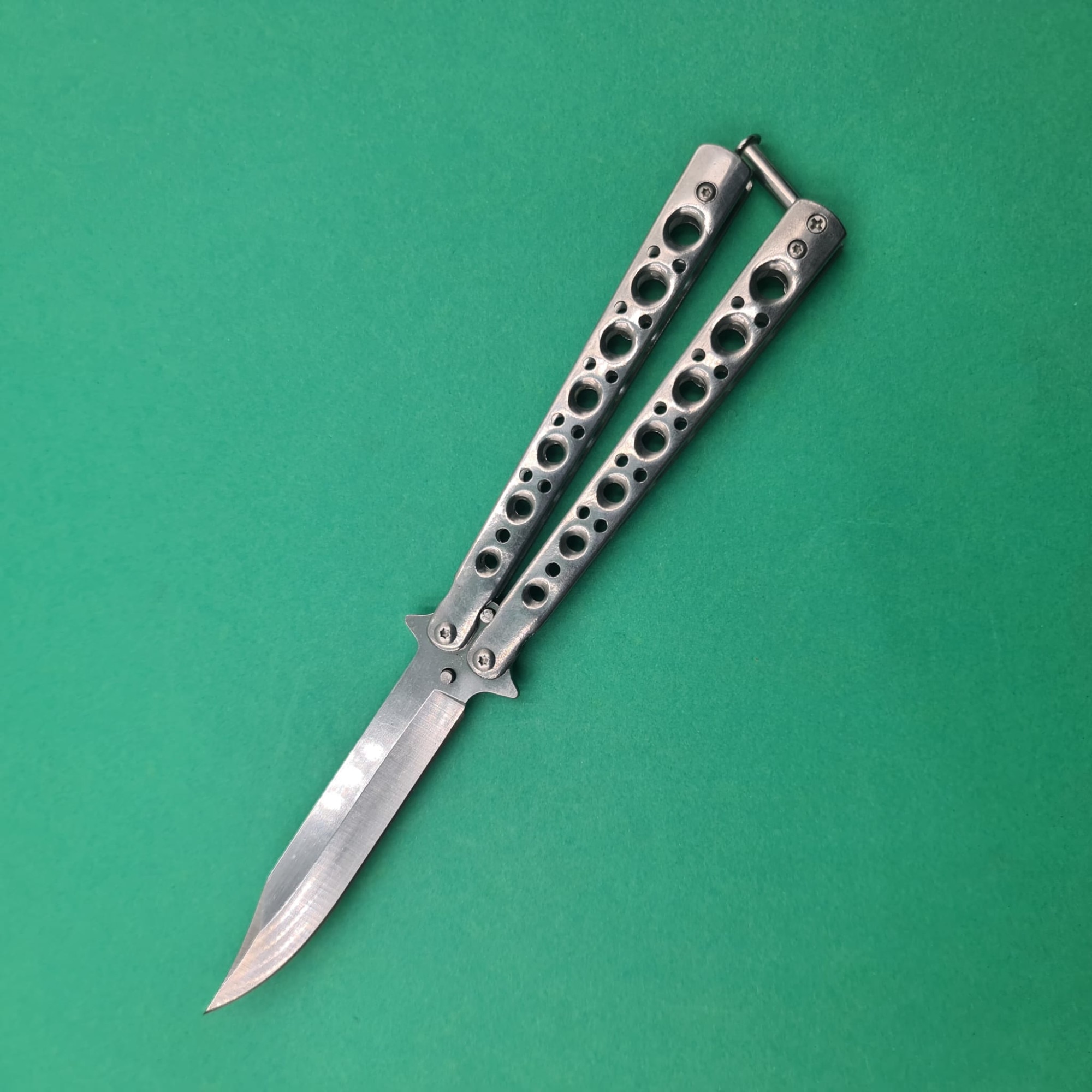 Cutit Fluture cu Tais, Model Gauri, Argintiu, 22 cm, Dalimag - eMAG.ro