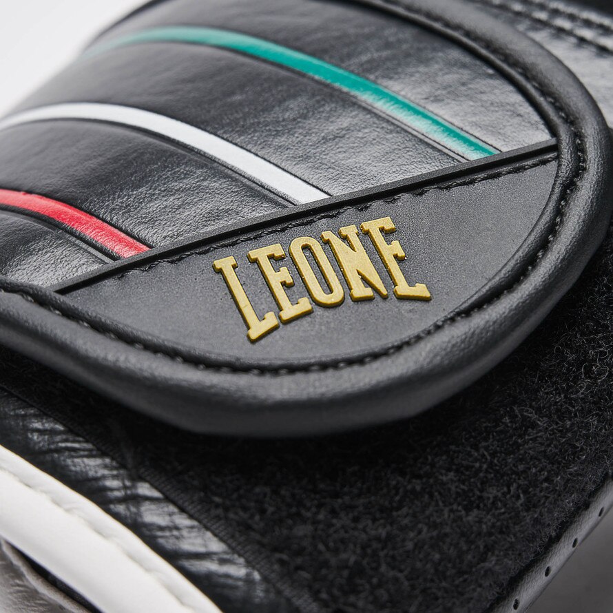 Manusi de Box Leone Flag - Negru 12 Oz - eMAG.ro
