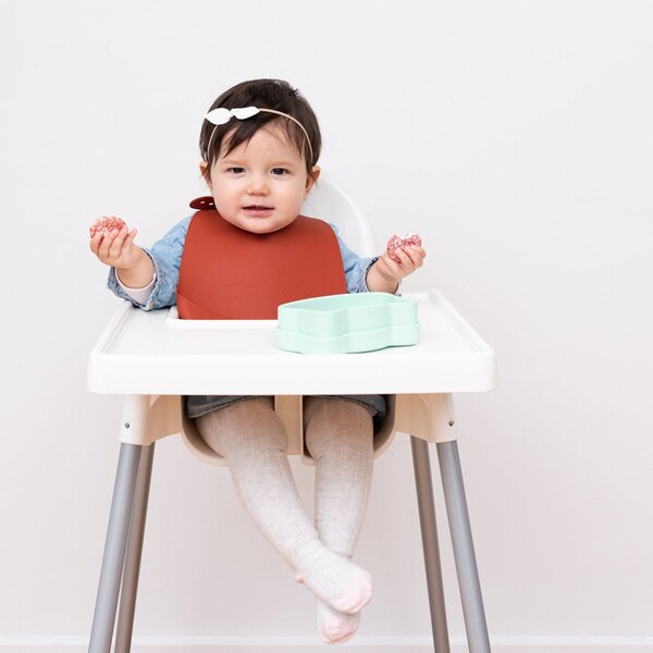 Set 2 bavete, We Might Be Tiny, Silicon, 32 cm x 23 cm, Ruginiu/Bej - eMAG.ro