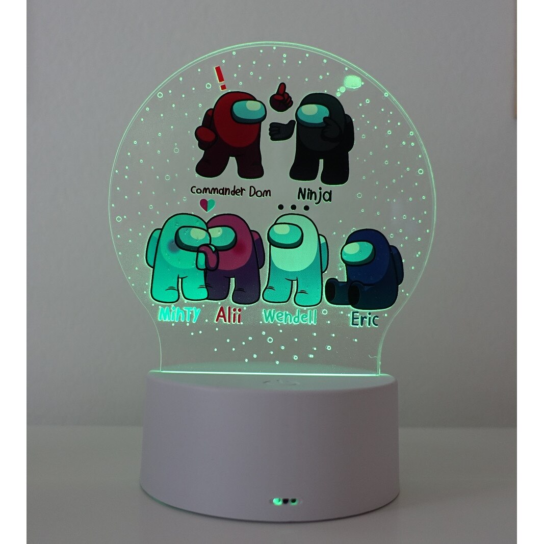LED нощна лампа, Among Us, 7 цвята, USB захранване или 3 AA батерии ...