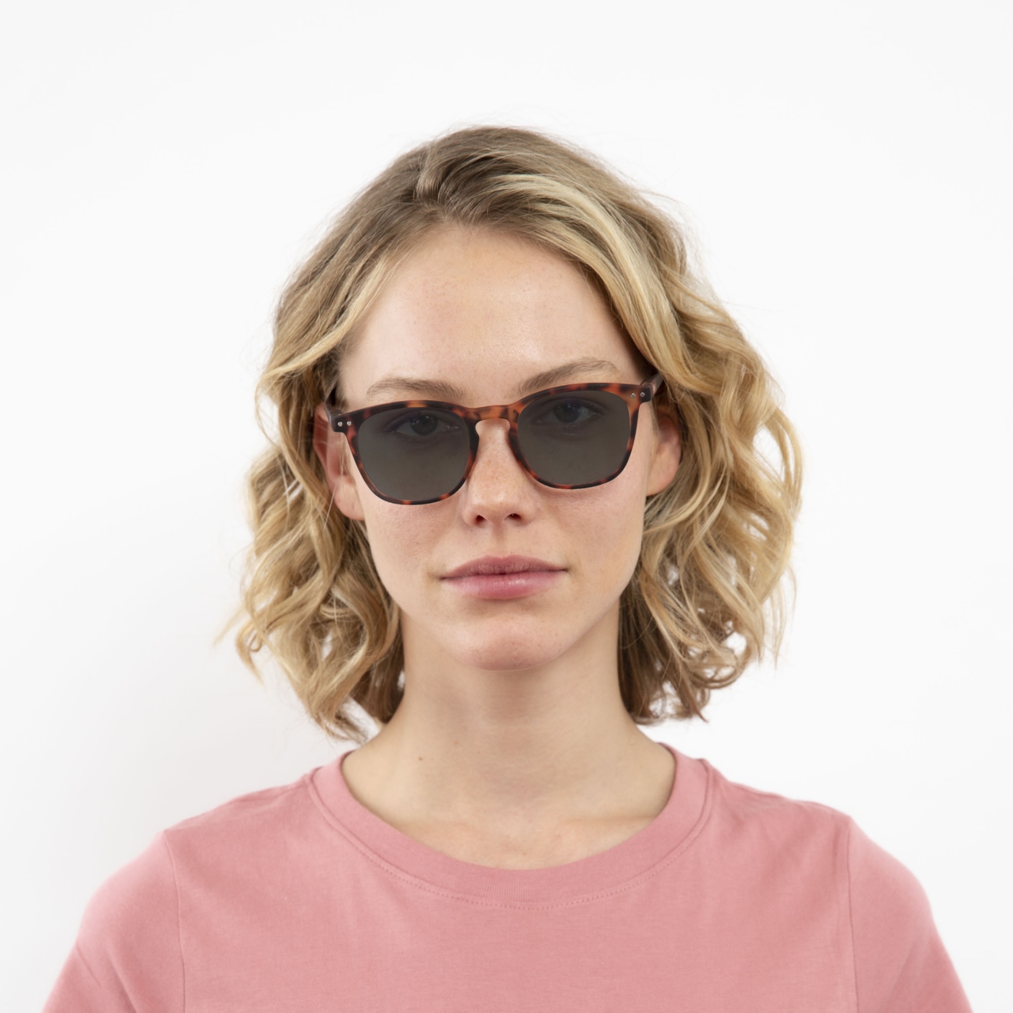 Ochelari heliomati fara dioptrii, Essilor® fotocromatice si lentile gri ...