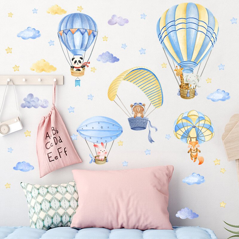 Sticker Autocolant Perete Copii CeruleTree, Animale in Balon cu Aer ...