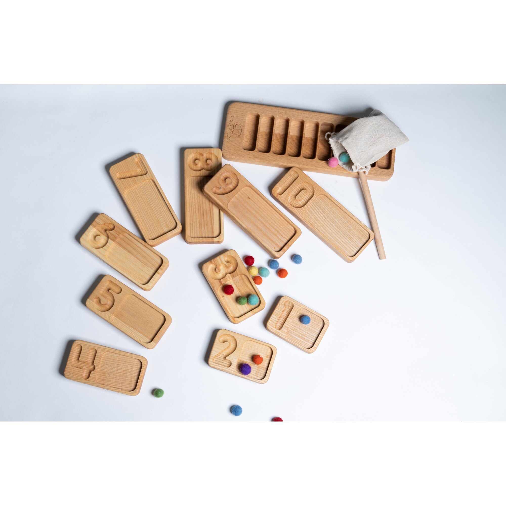Joc educativ Montessori, Set matematic de scriere si numeratie de la 1 ...
