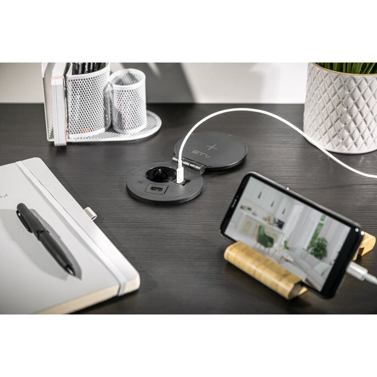 Priza incorporabila rotunda, 1 priza schuko, USB A+C + 1 port ...