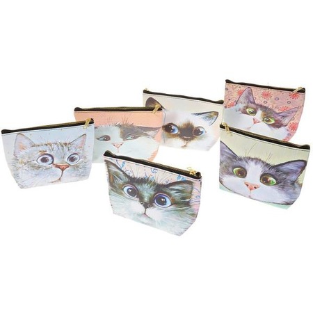 ND17_ZB-153509 Тоалетна чанта Cats p12 562509 микс цена за 1 бр. - eMAG.bg