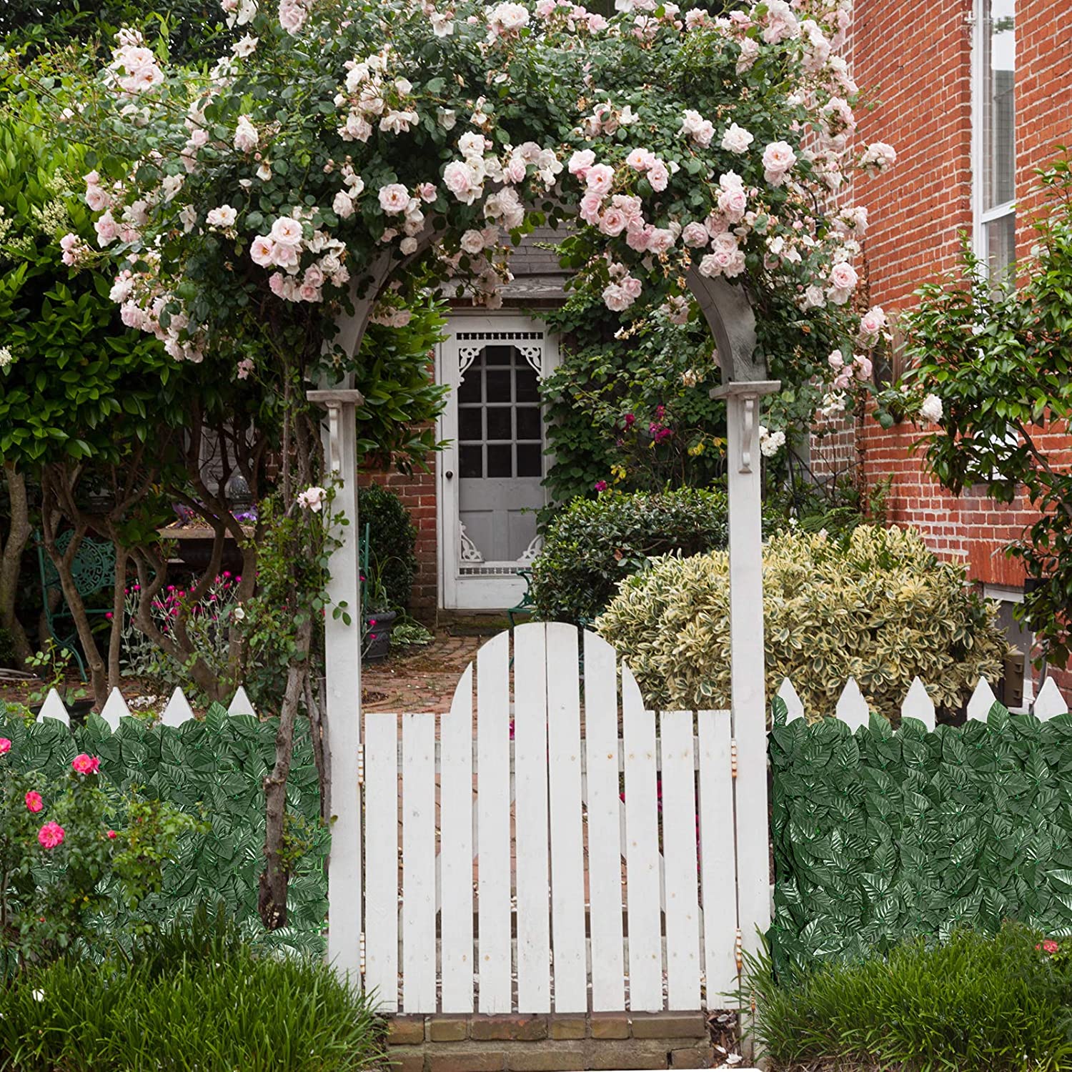 Plasa imitatie gard viu, Plastic, 0.5x3m, Verde - eMAG.ro