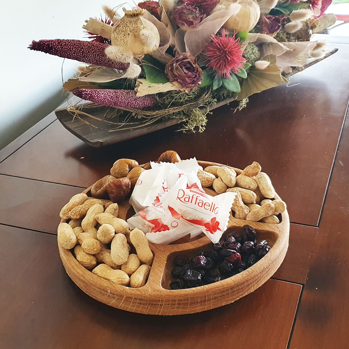 Platou de servire rotund cu 5 compartimente din lemn masiv de stejar ...