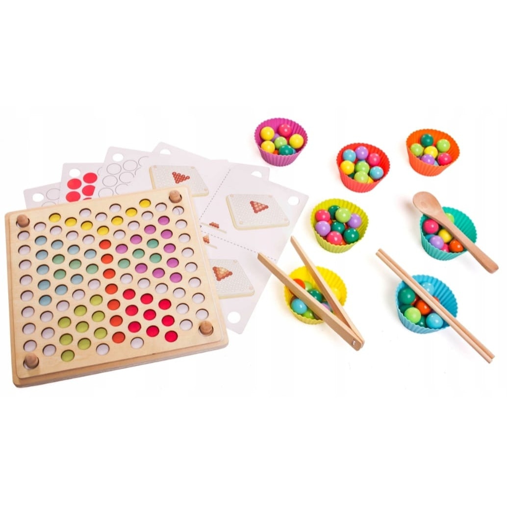 Joc Montessori de indemanare si asociere culori cu bile colorate si ...