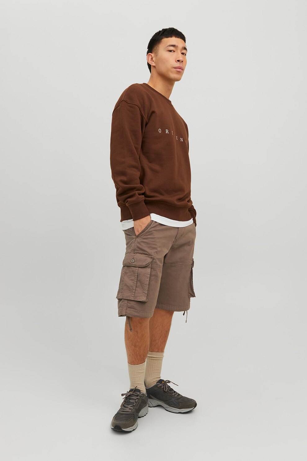 Jack & Jones, Bermude cargo cu croiala lejera Zeus, Maro fango, L - eMAG.ro