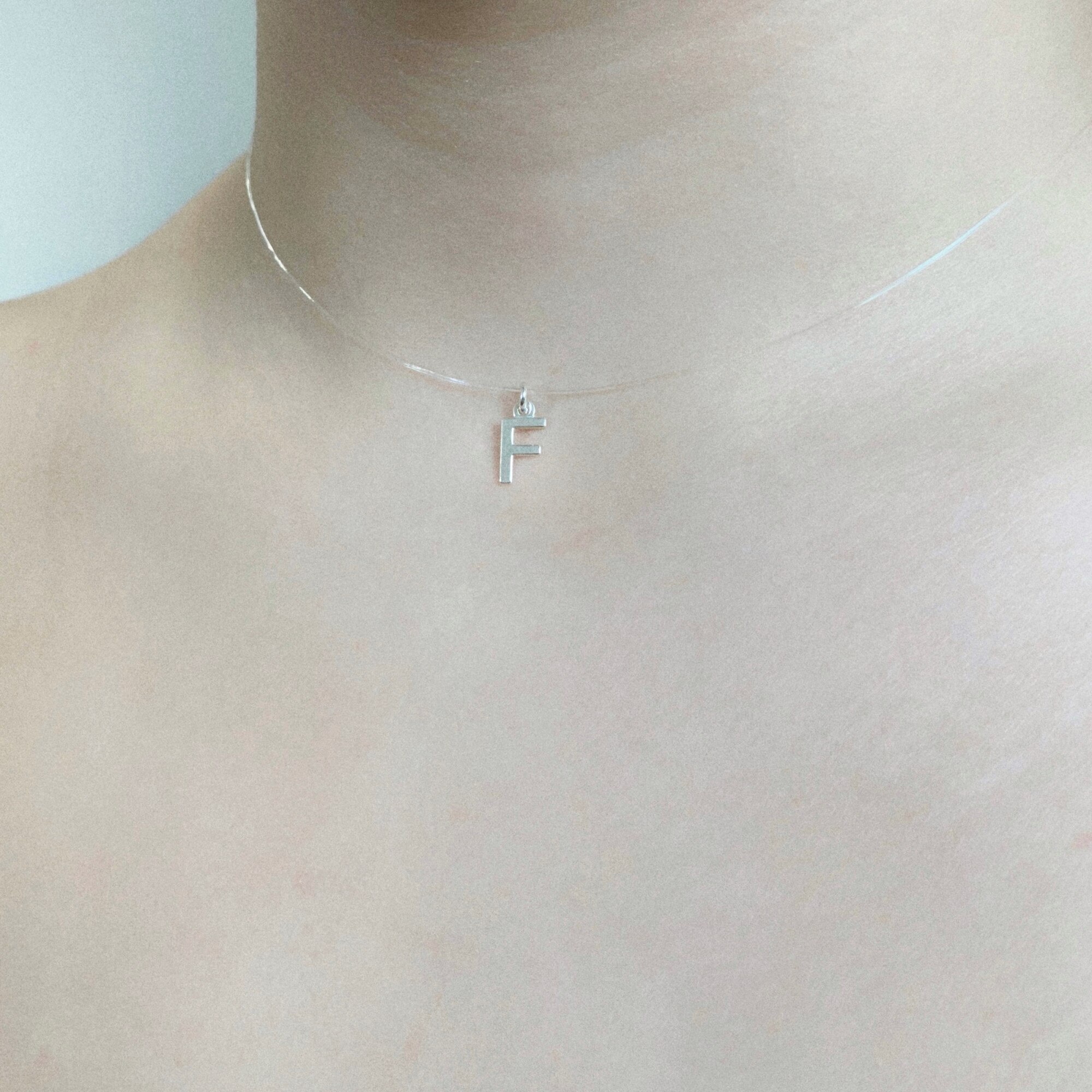 Colier fir transparent cu initiala F din Argint 925, reglabil 38-41 cm ...